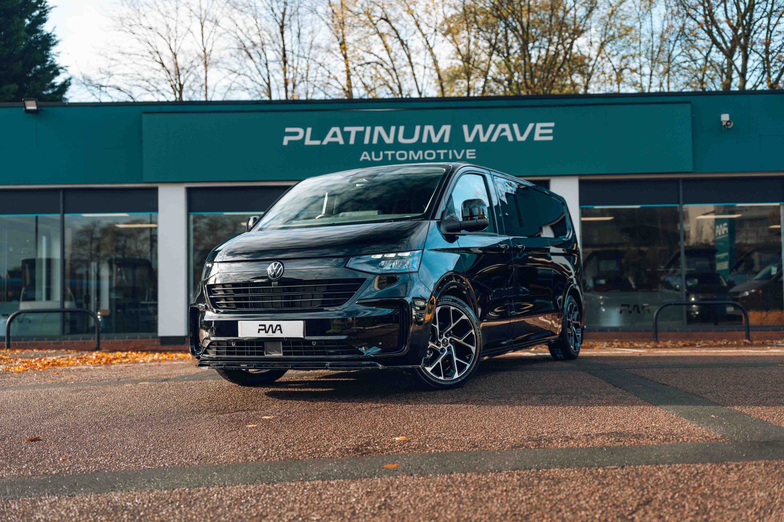 Volkswagen T7 Factory Spec Kombi New 2025 4Motion Long Wheel Base Black ...
